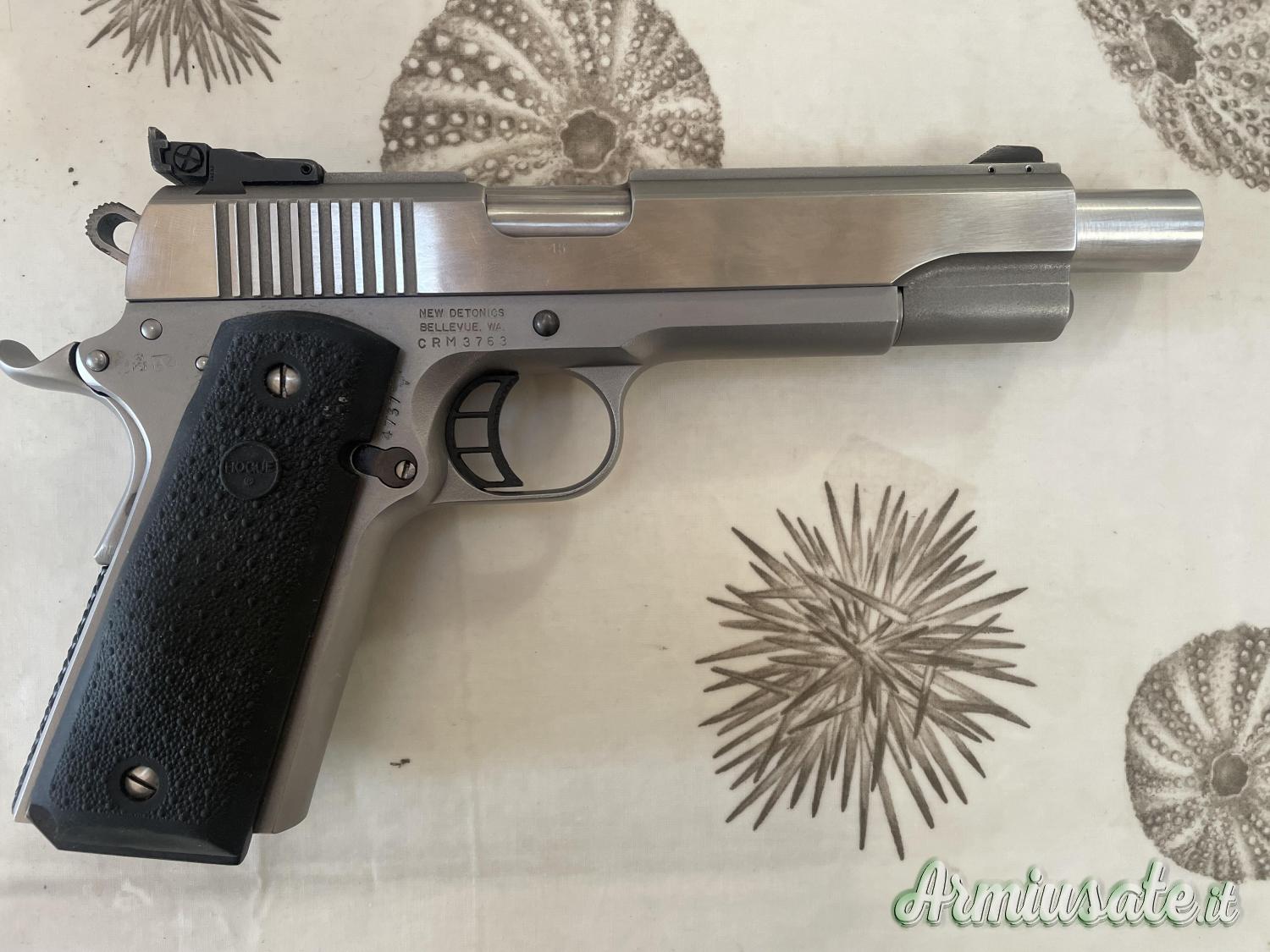 Coltelli da caccia / sportivi | Armiusate.it | Detonics Scoremaster .45 ...