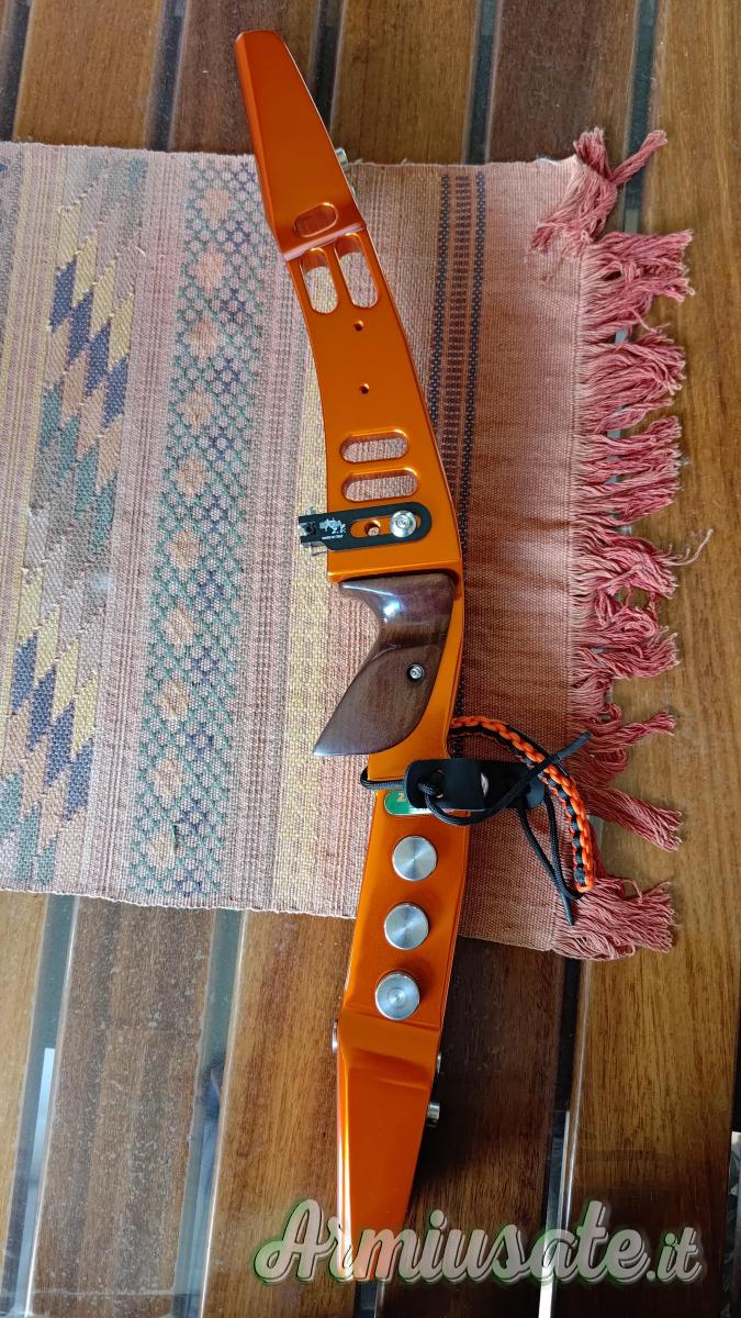 Archi | Riser | Riser marca Zenit 25", Armi Usate, Armi Nuove, vendita ...