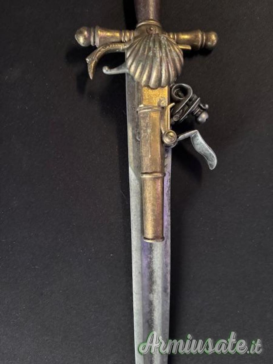 Bergamo | Coltelli da collezione | Armiusate.it | Replica non ...